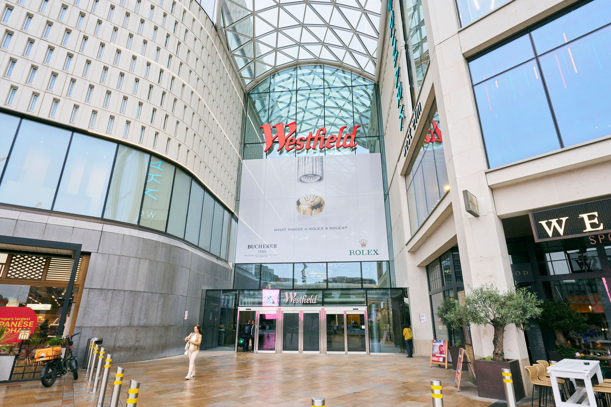 Square Entrance Domination