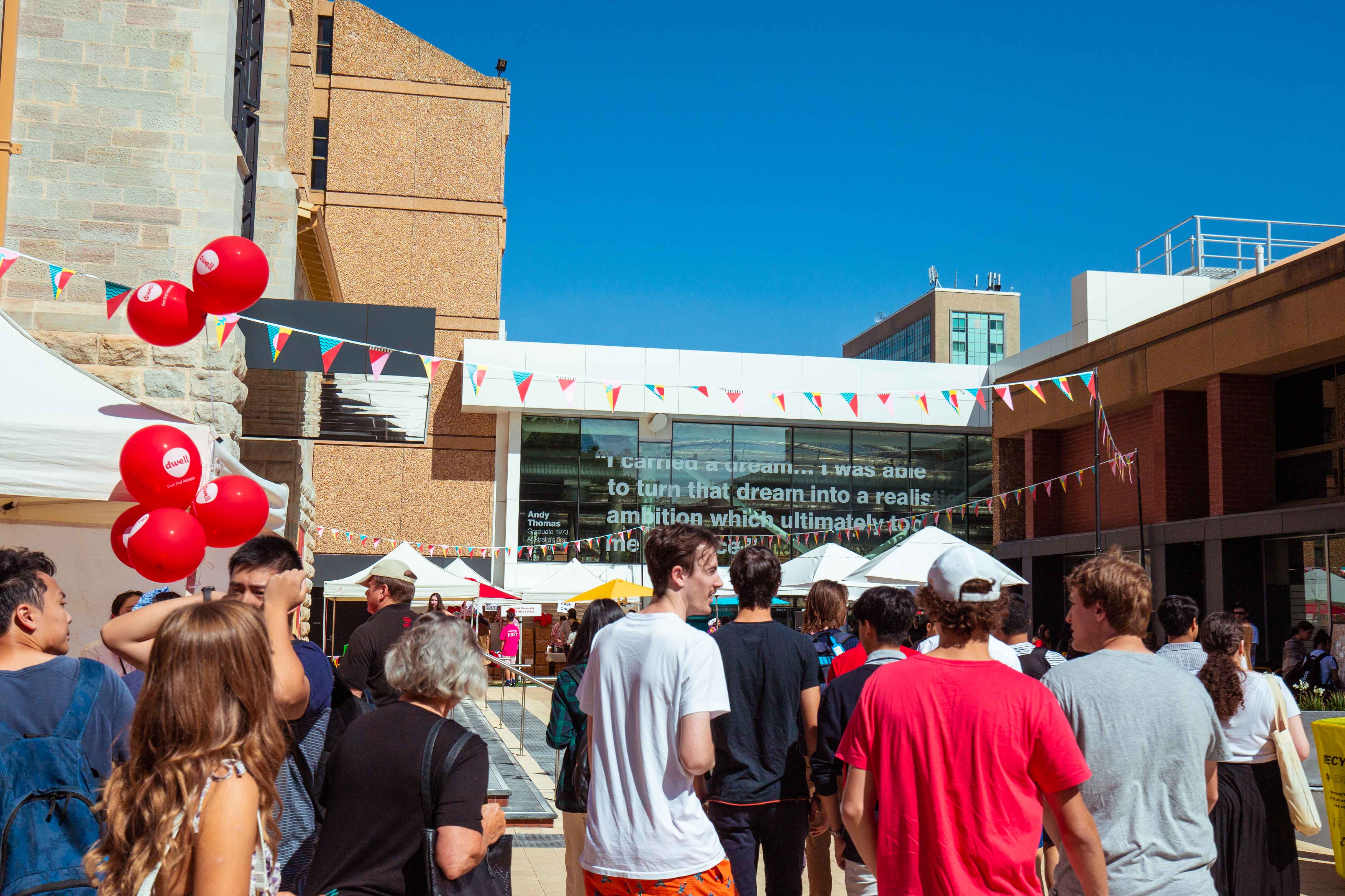 University of Melbourne O-Week Stall Space for Sampling & Student ...